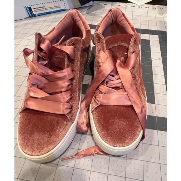Big Buddha | Shoes | Big Buddha Pink Velvet Lace Up Tennis Shoes Size 9 ...